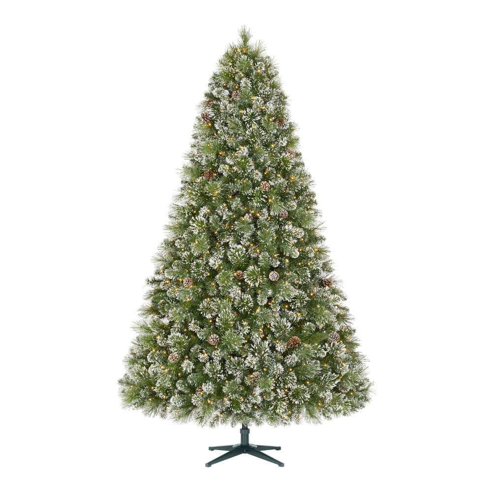 Home Accents Holiday 23PG90019 7.5 Ft. Pre-Lit LED Sparkling Amelia ...