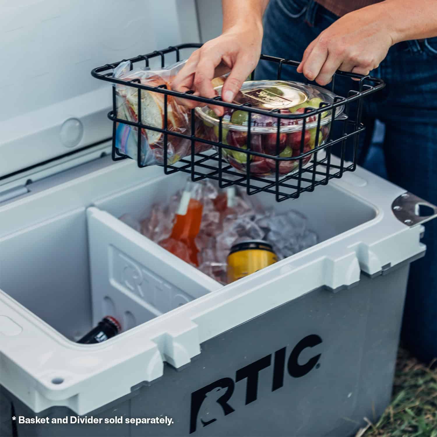 RTIC 32 QT Ultra-Light Hard-Sided Ice Chest Cooler, Dark Grey And Cool ...